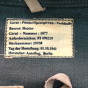 GERMAN WWII ENGINEER ASSAULT PACK - BACKPACK WITH SIDE POUCHES - 3 PCS ...