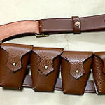 RIGHT SHOULDER UK 1903 Pattern Leather Cavalry Bandolier - 5 Pocket ...